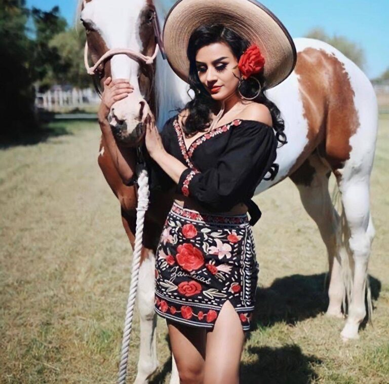 Beautiful Mexican Women And How To Date Them